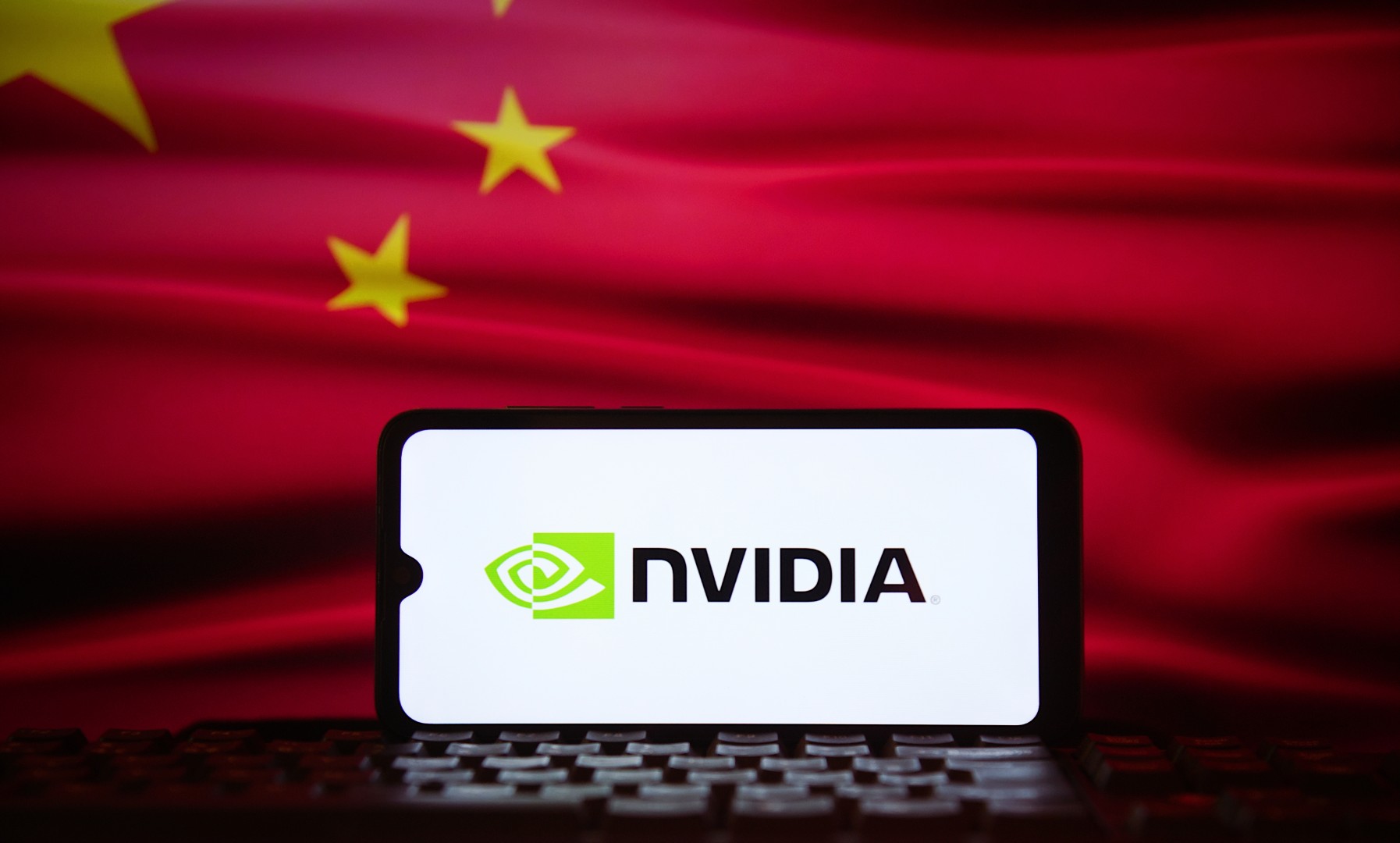 Nvidia en AMD staan vijftien procent van Chinese inkomsten af - ITdaily